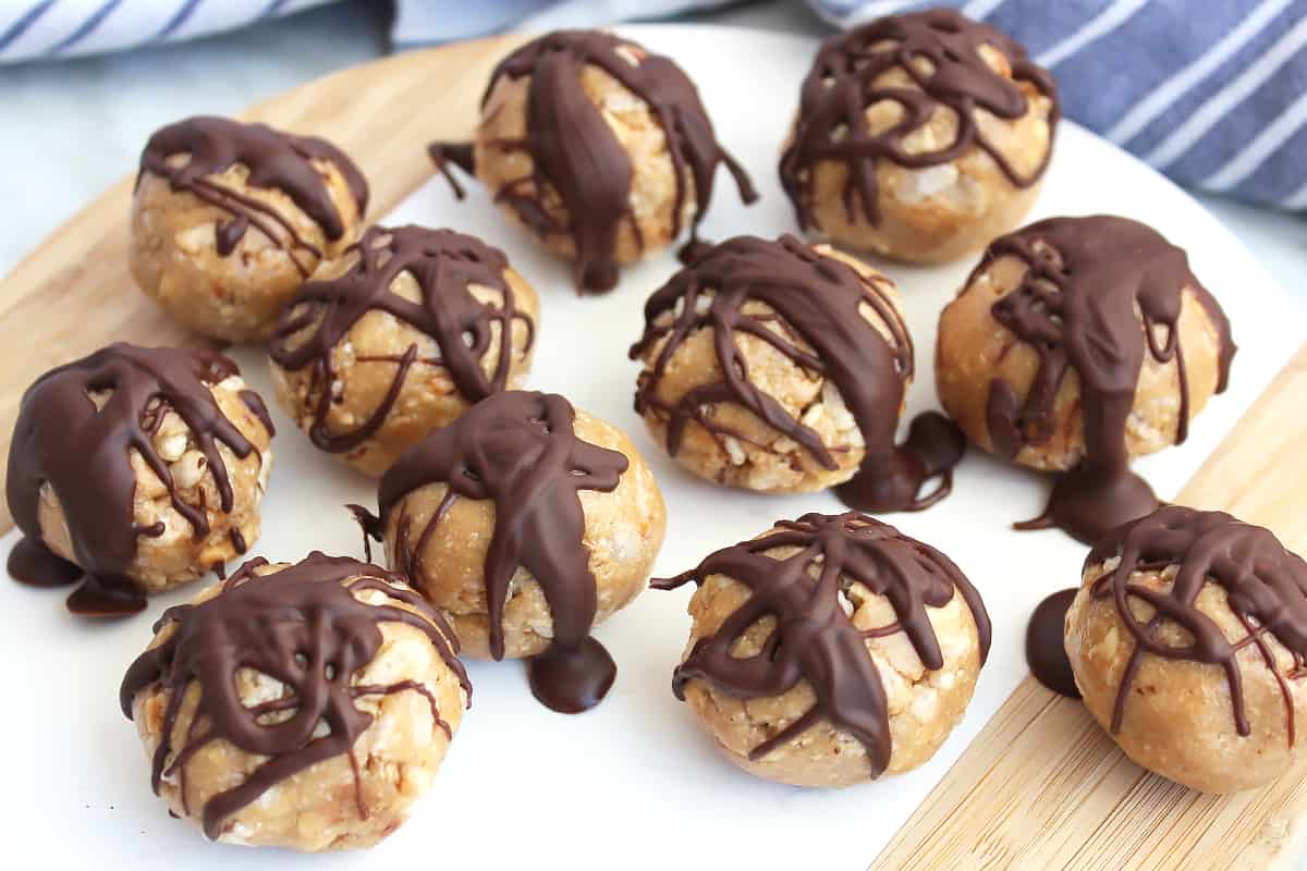 Peanut Butter Crunch Bites - Slow The Cook Down