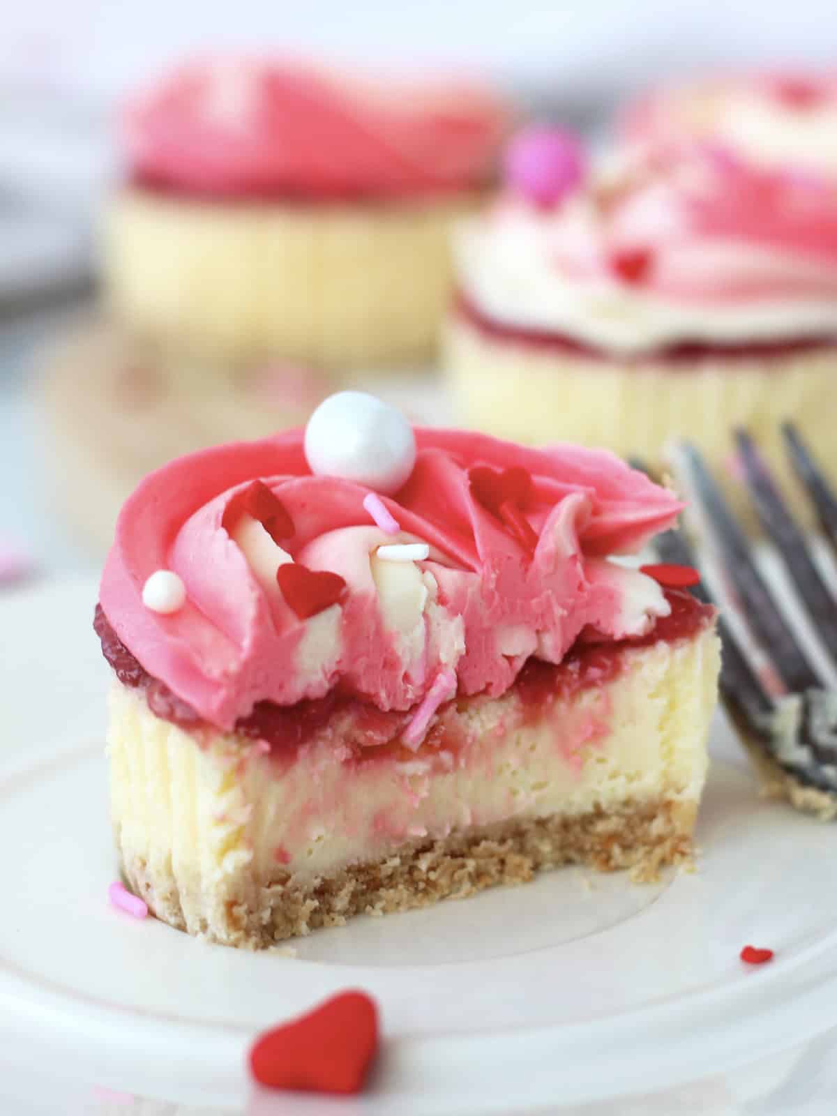 Baked Mini Cheesecakes with Cream Cheese Frosting (Valentine's Day ...